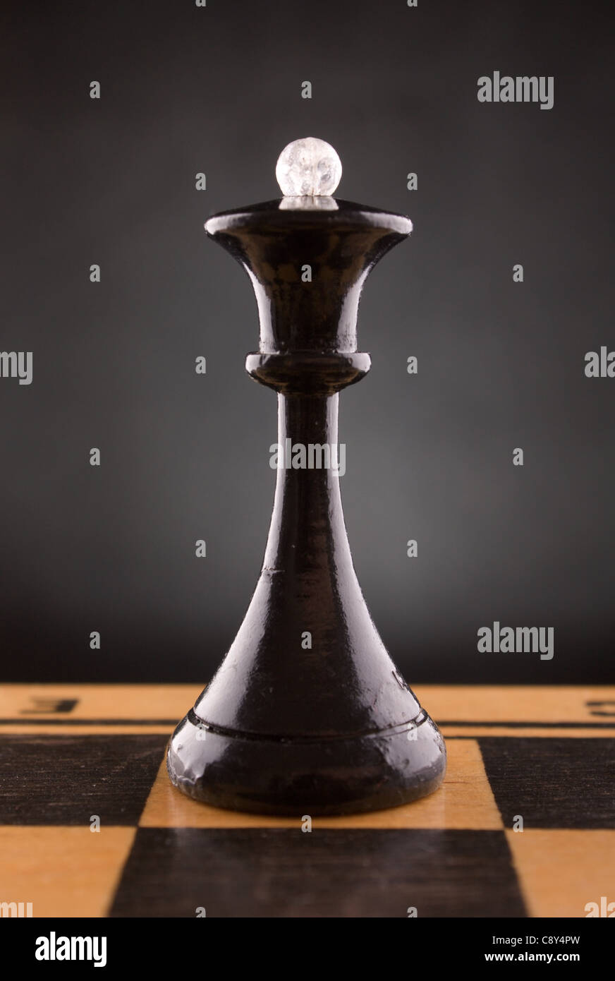 Objects on chessboard hi-res stock photography and images - Alamy