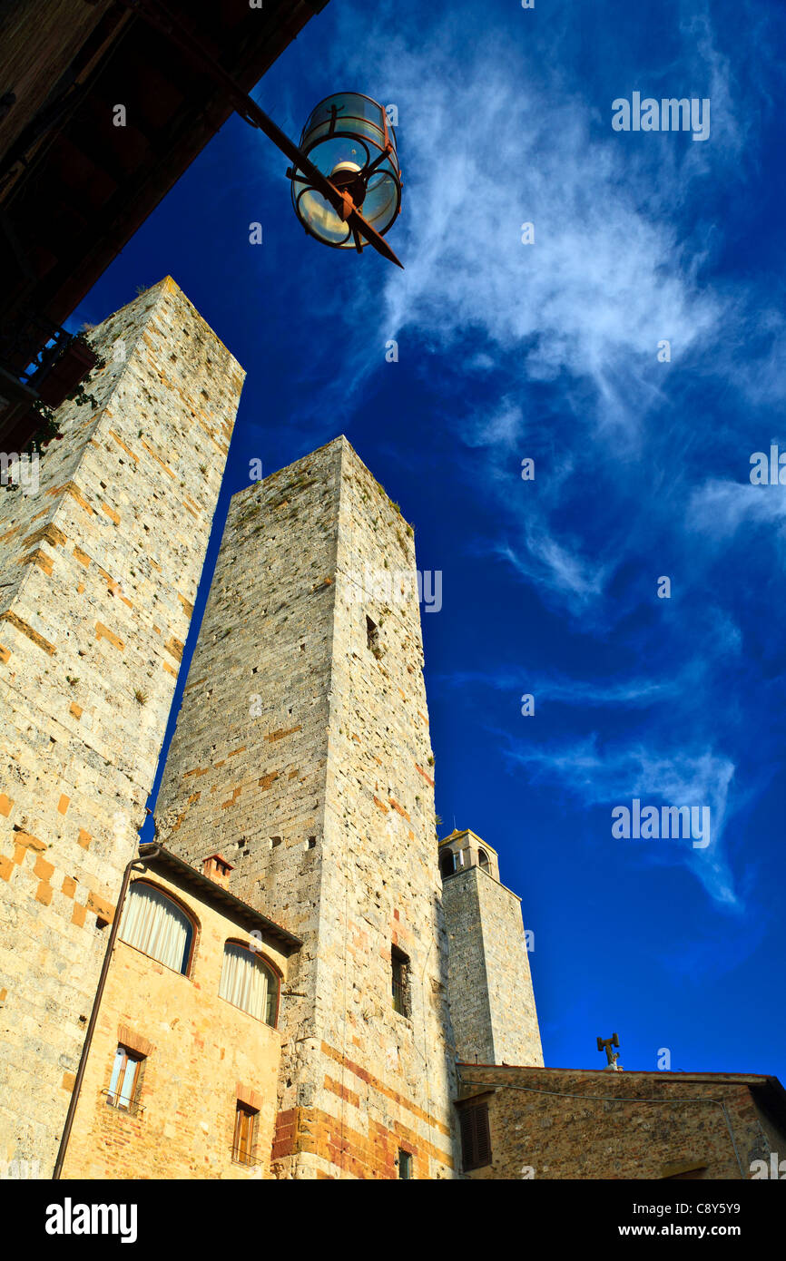 Medieval towers of san gimignano hi-res stock photography and images ...