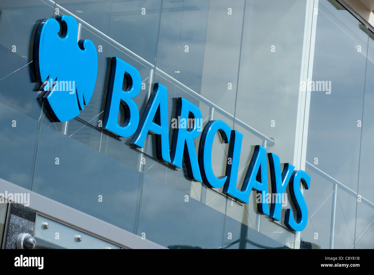 Frontage brand logo branch hi-res stock photography and images - Alamy