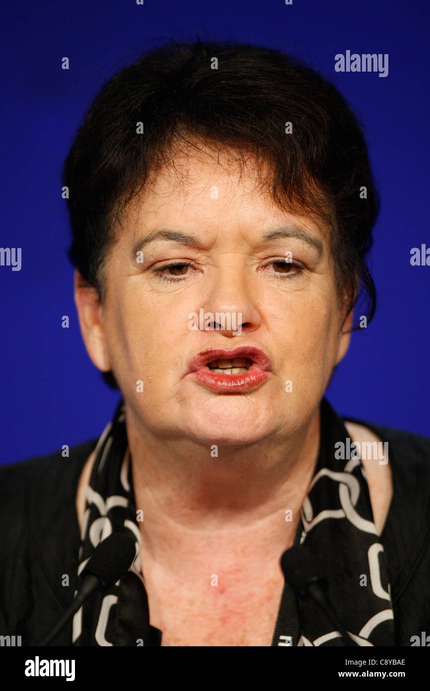 SHARAN BURROW GENERAL SECRETARY ITUC 04 November 2011 PALAIS DE ...