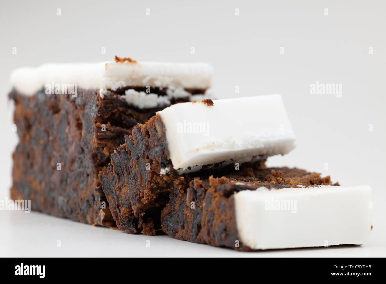 Fruit cake hi-res stock photography and images - Alamy