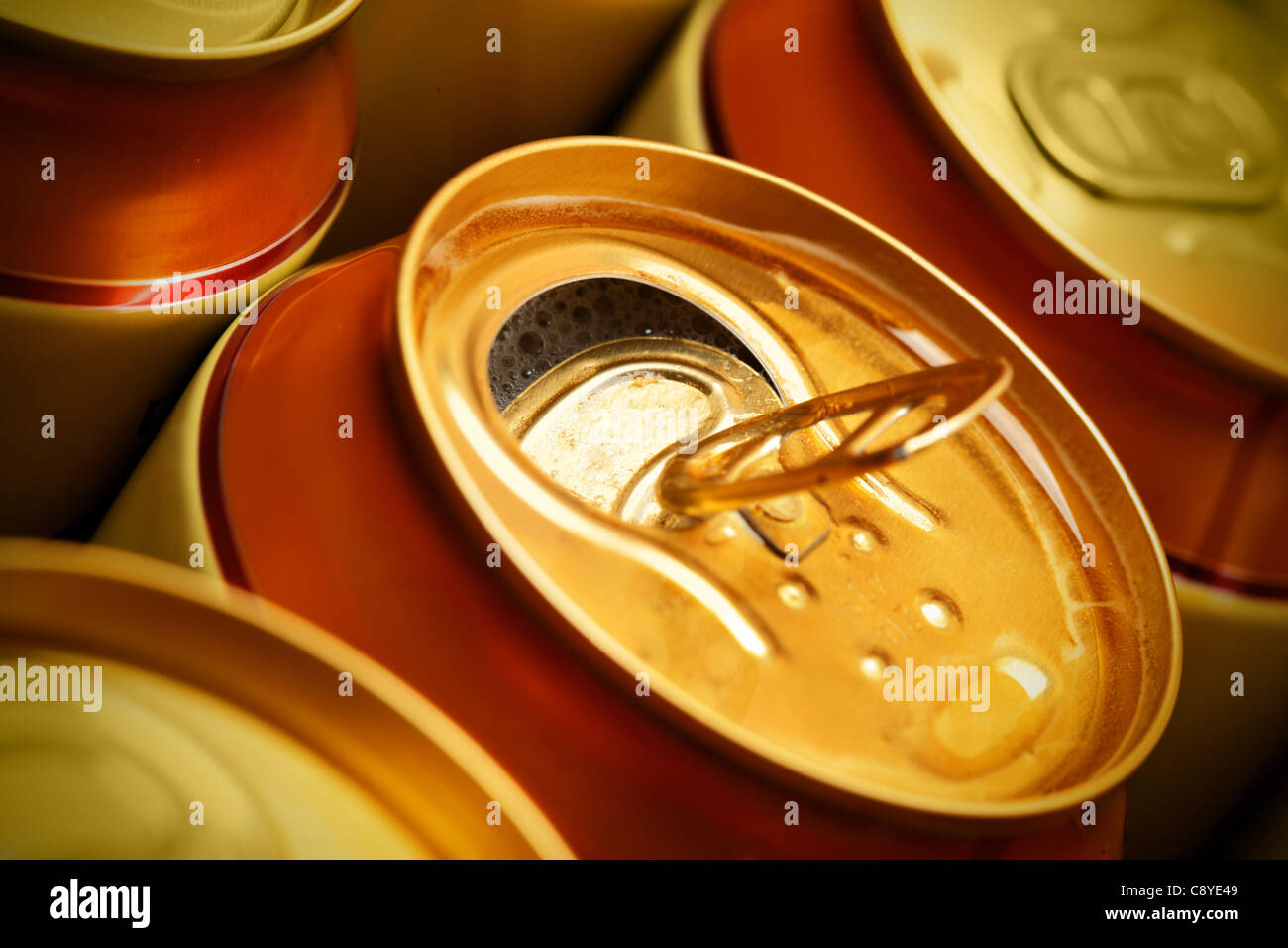 Beer can top hi-res stock photography and images - Alamy