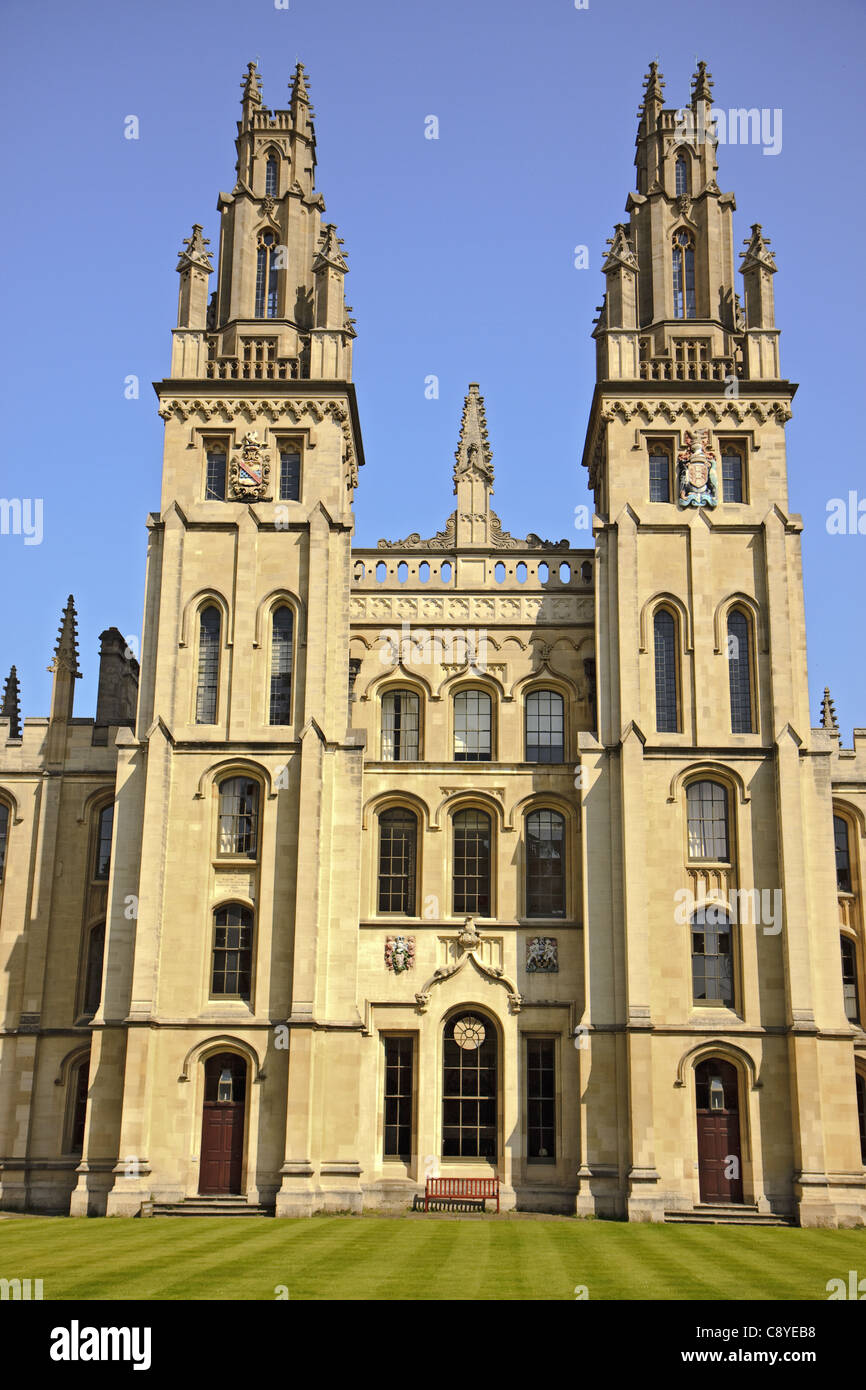 All souls college oxford entrance hi-res stock photography and images ...