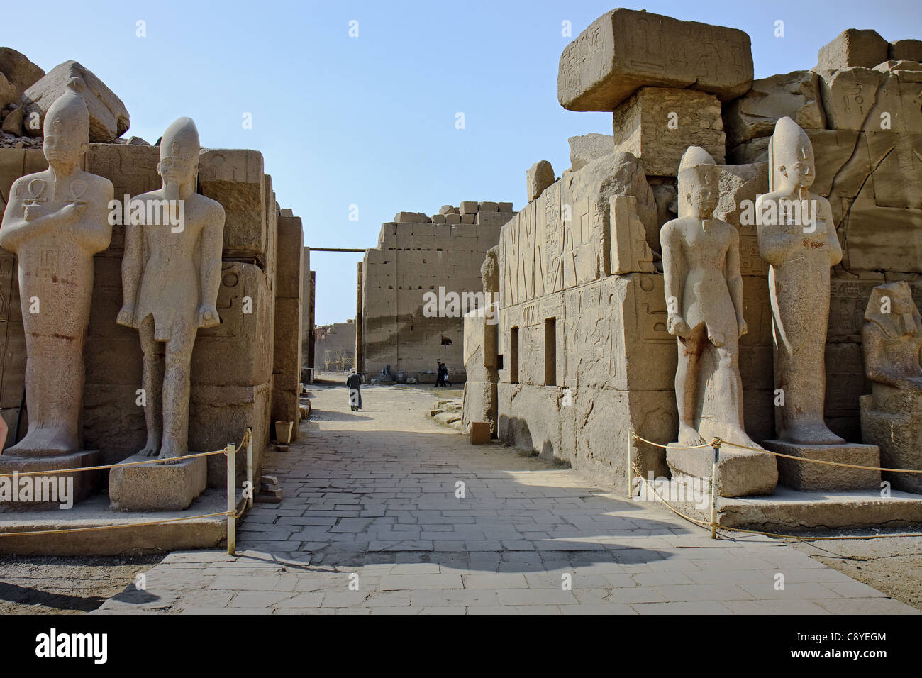 Egypt Karnak Temple Statues At Seventh Pylon Stock Photo - Alamy