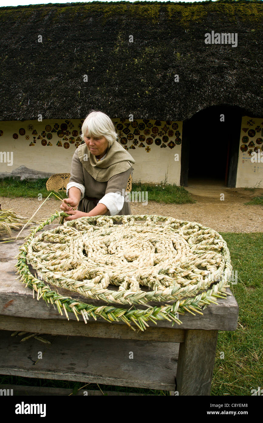 At the vikingecenter in Ribe, you find all sorts of viking activities ...