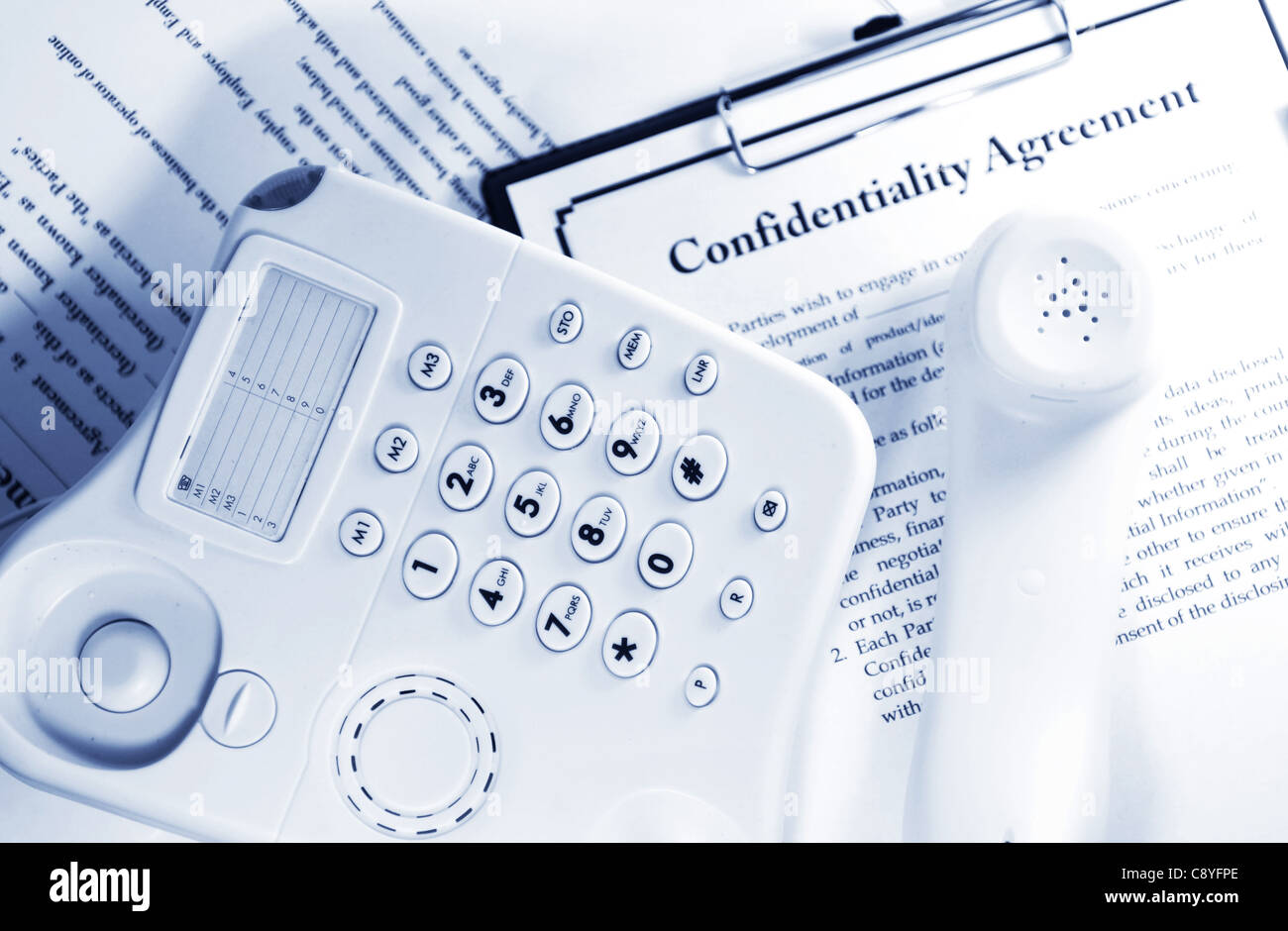 Confidentiality agreement hi-res stock photography and images - Alamy