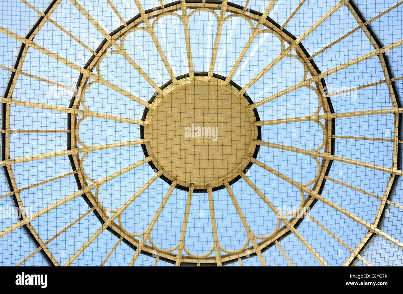 Spider web design roof hi-res stock photography and images - Alamy