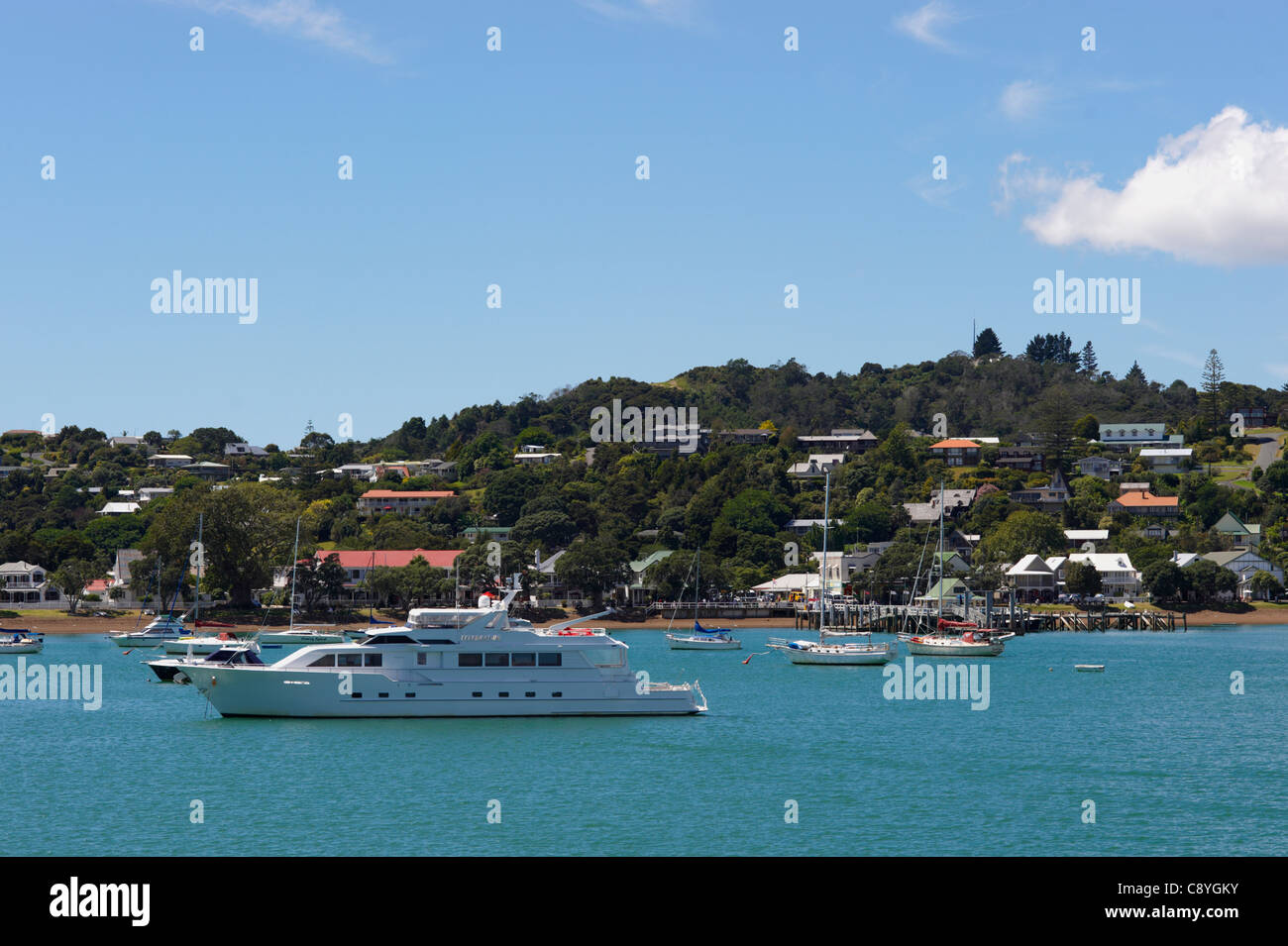 Boats at Paihia harbour, Bay of Islands, New Zealand Stock Photo - Alamy