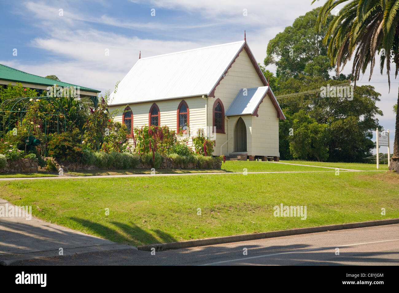 Uniting church building hi-res stock photography and images - Alamy