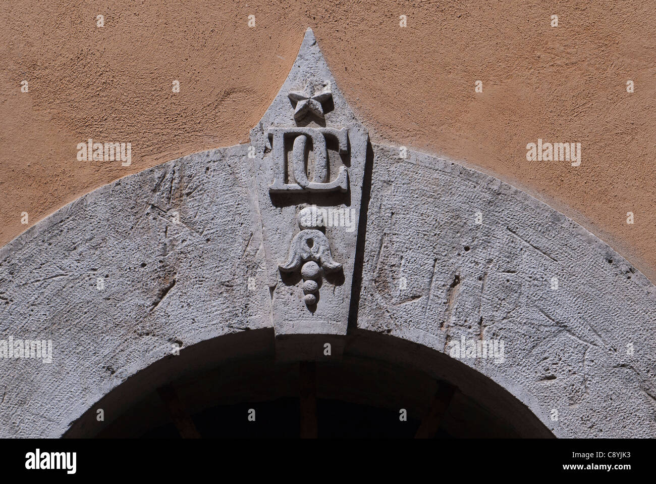 Symbolsymbols hi-res stock photography and images - Alamy