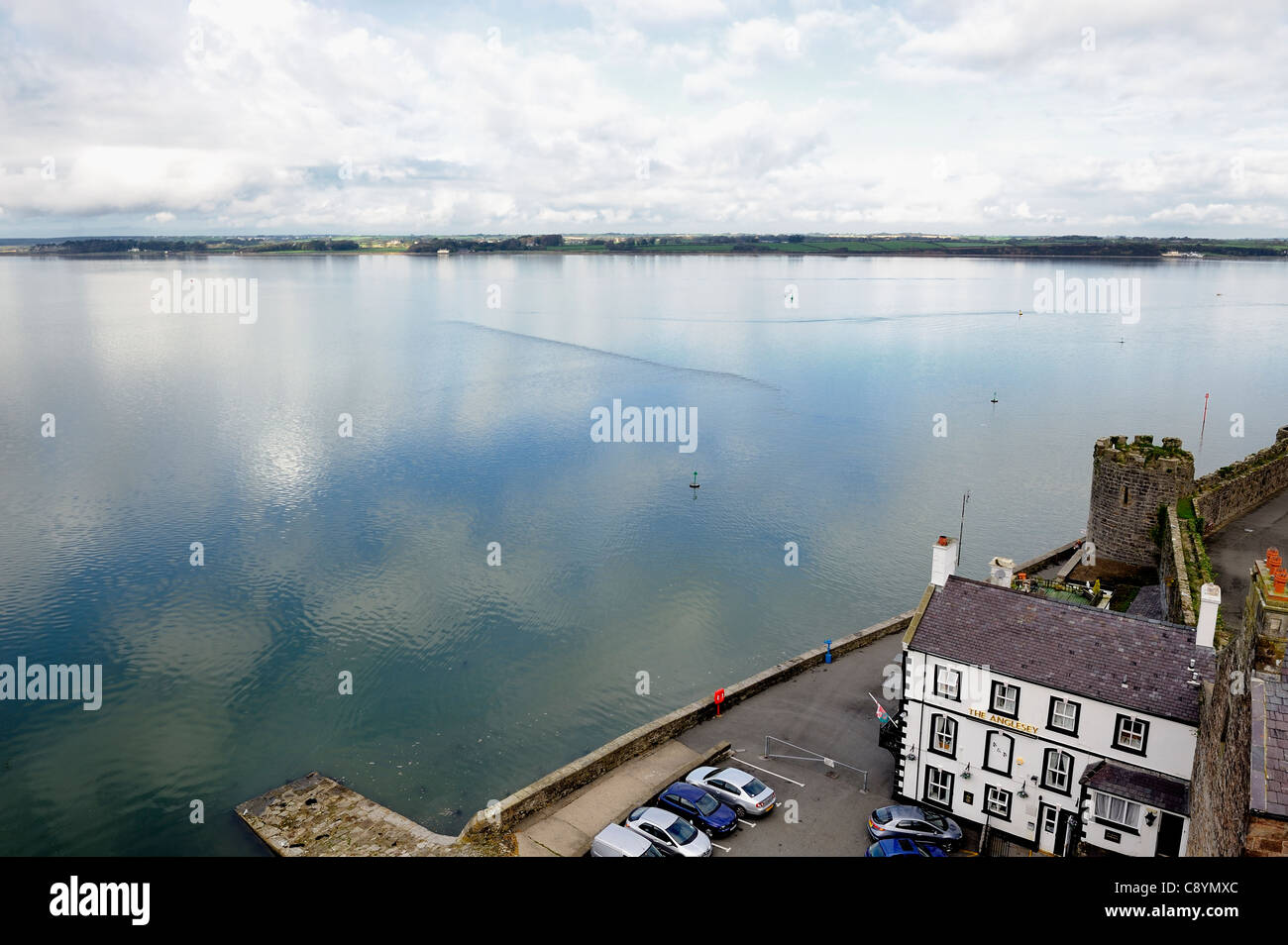 A view of the menai strait and The Anglesey Arms hotel pub caernarfon ...