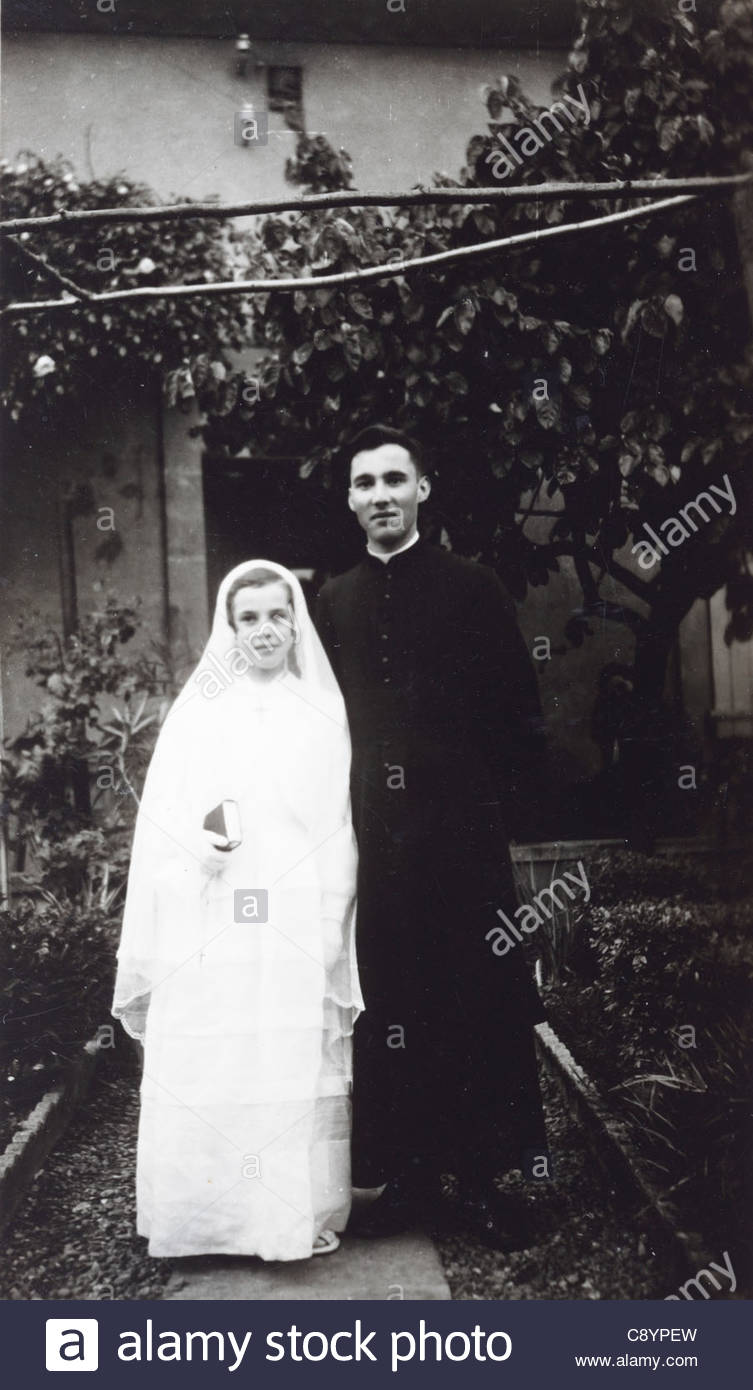 Family Church 1950s Stock Photos & Family Church 1950s Stock Images - Alamy