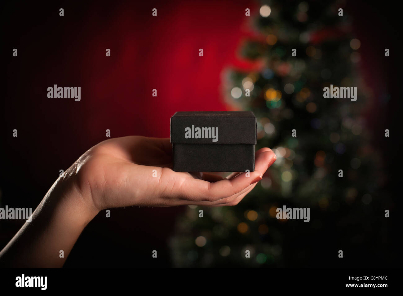 Small gift box hi-res stock photography and images - Alamy