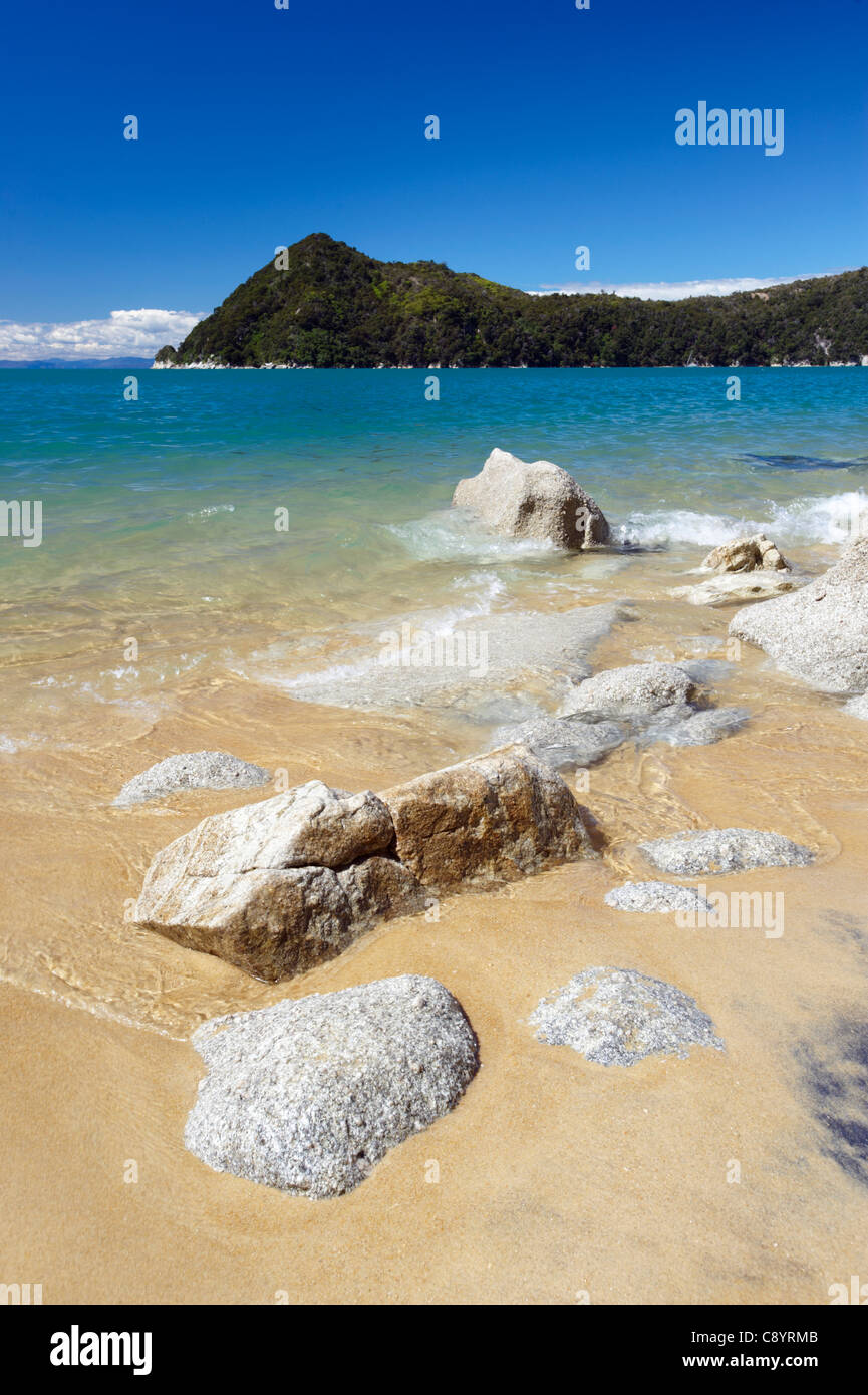 View of the shore line and Adele Island from Beach, Abel Tasman ...