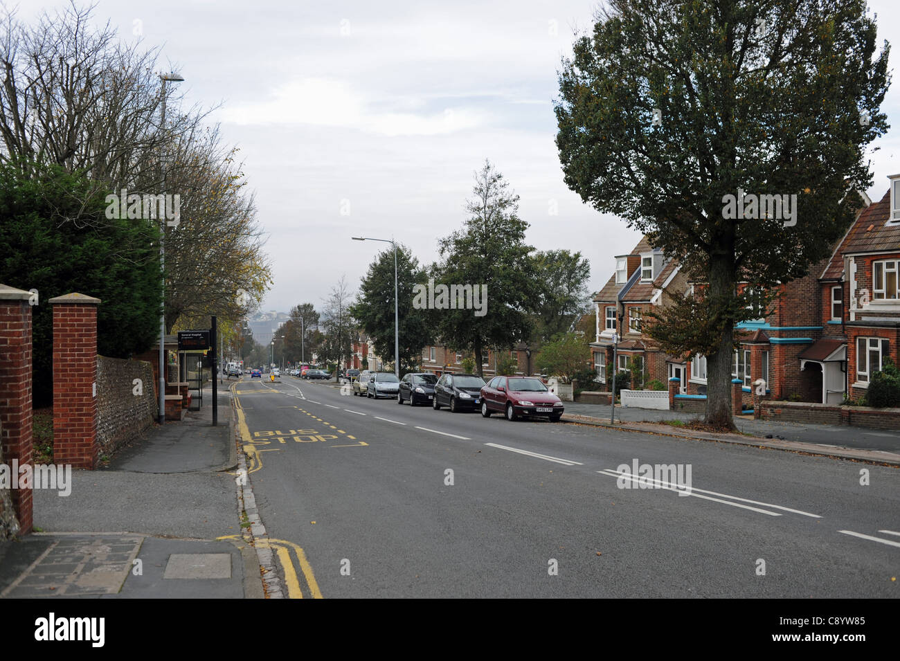 Empty city streets uk hi-res stock photography and images - Alamy