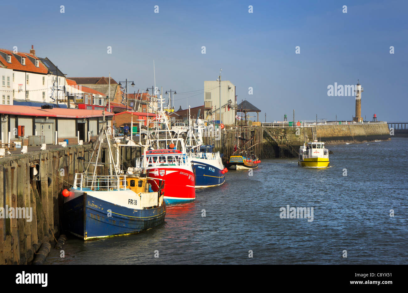 Whitby fishing boats hi-res stock photography and images - Alamy