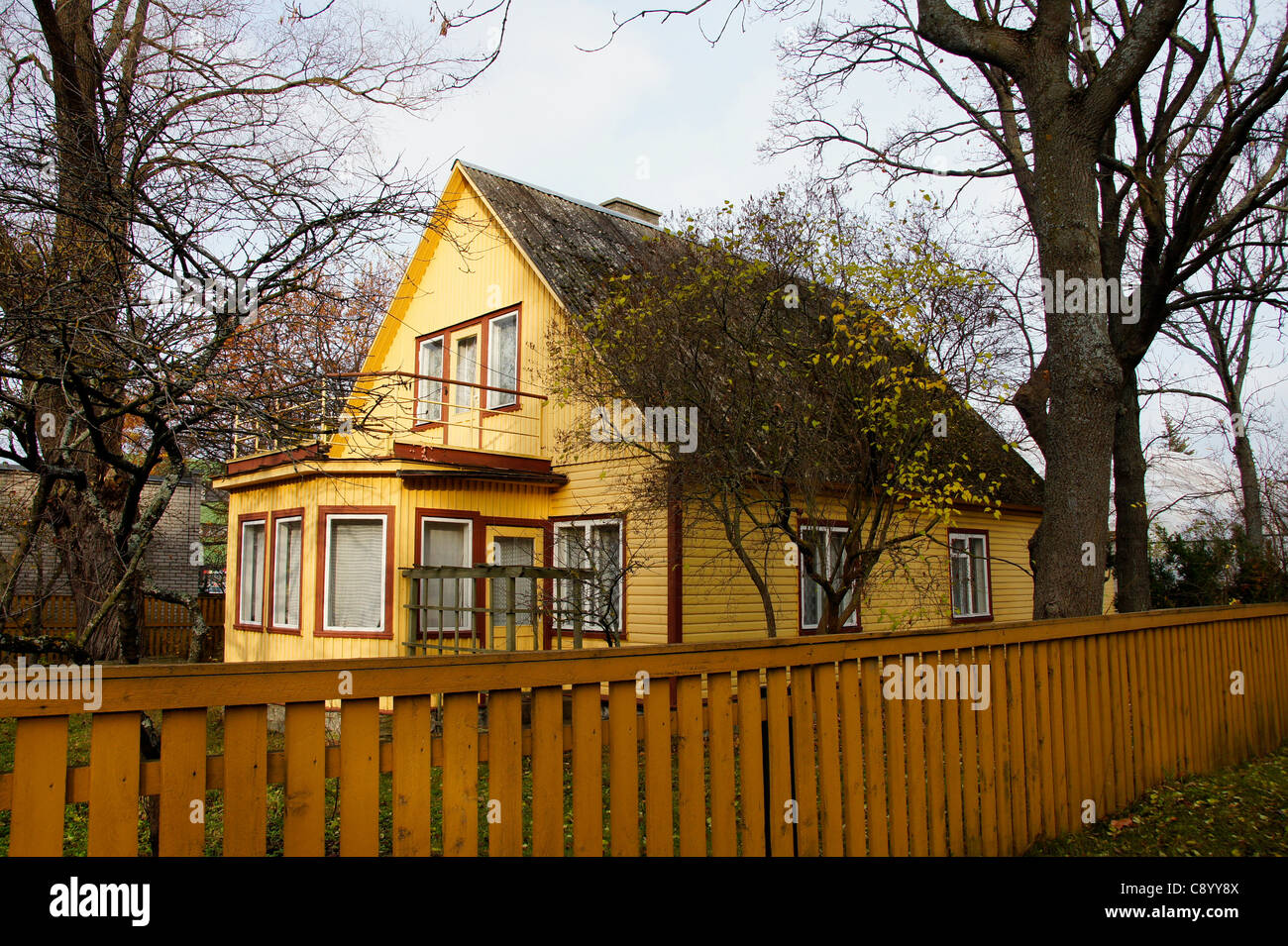 The wooden house Stock Photo - Alamy