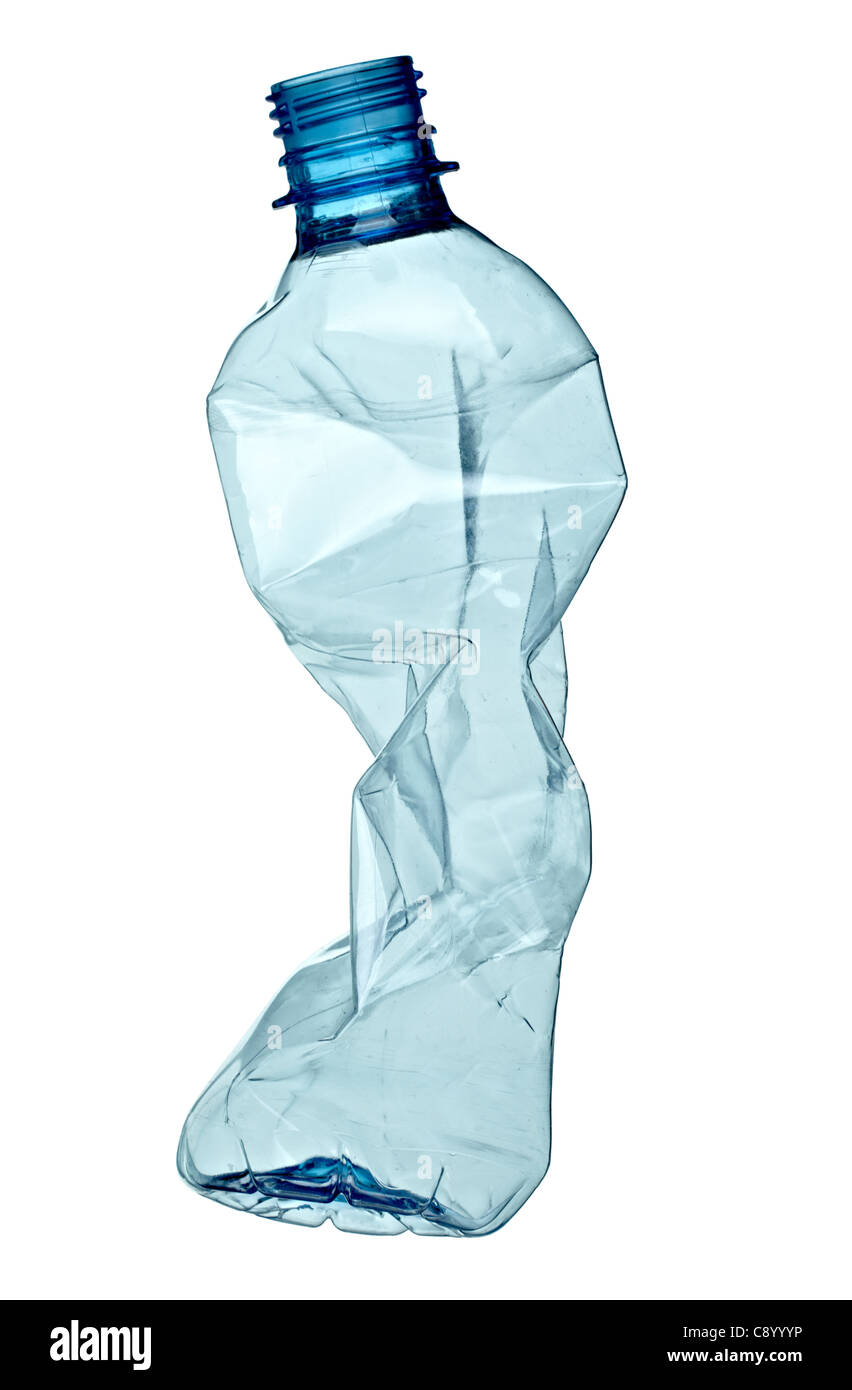 close up of an empty plastic bottle Stock Photo - Alamy