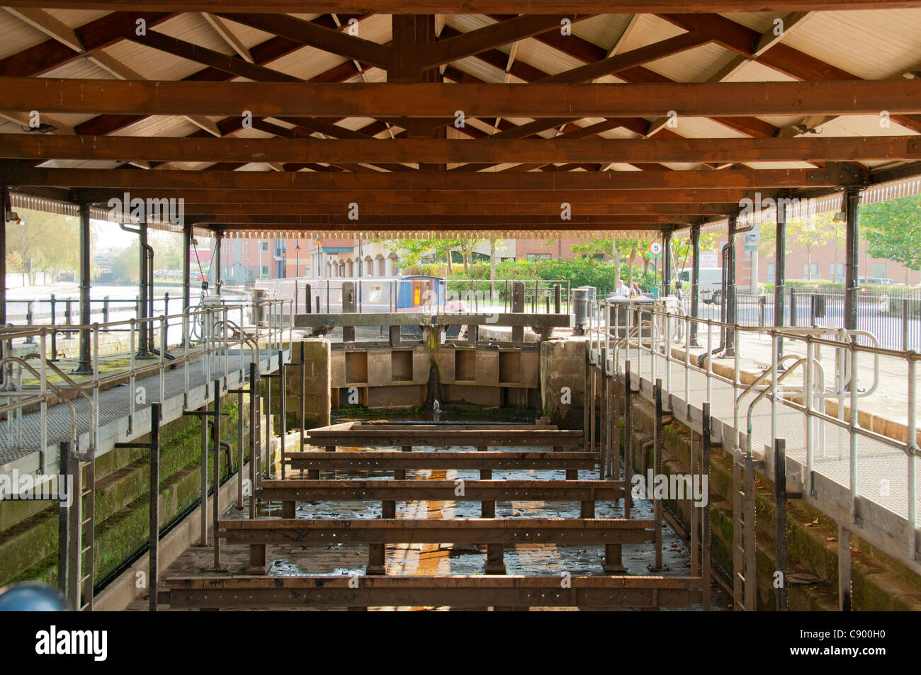 The Wigan Covered Dry Dock, Leeds and Liverpool Canal. Wigan, Greater ...