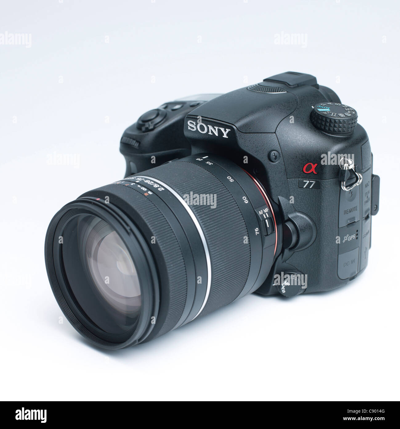 Sony Alpha 77 single-lens translucent pellicle mirror digital system ...