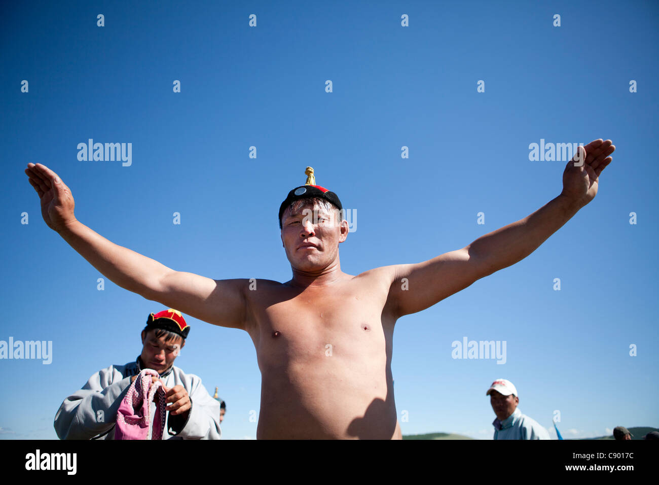 Victory pose hi-res stock photography and images - Alamy