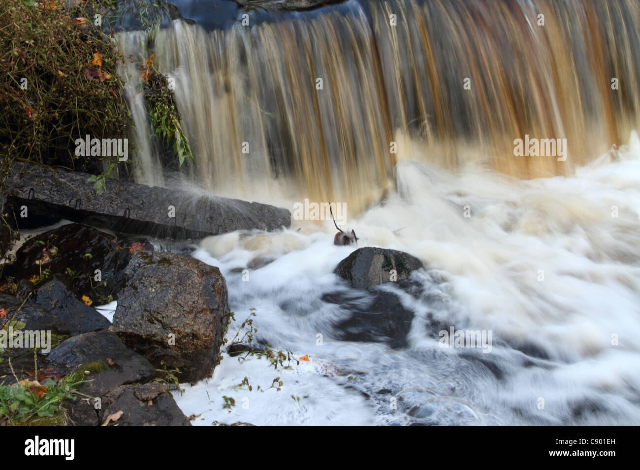 Waterfall with foam hi-res stock photography and images - Alamy