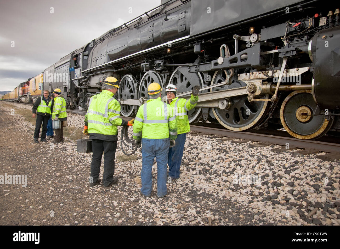 Steam engine driver and wheels hi-res stock photography and images - Alamy