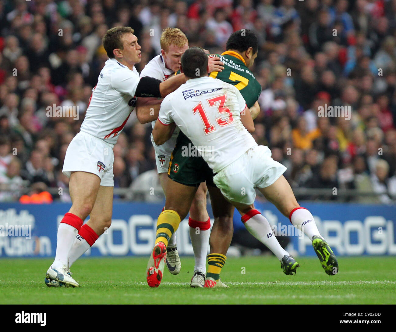 5.11.2011 Wembley England. Keith Galloway (Wests Tigers) Chris ...