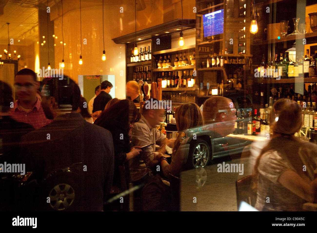 Opening night hi-res stock photography and images - Alamy