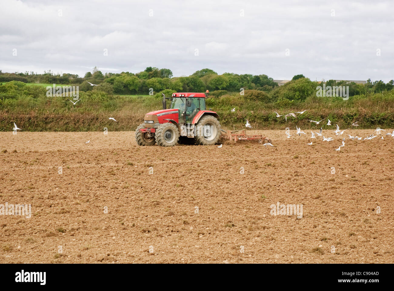 Farming tractor hi-res stock photography and images - Alamy
