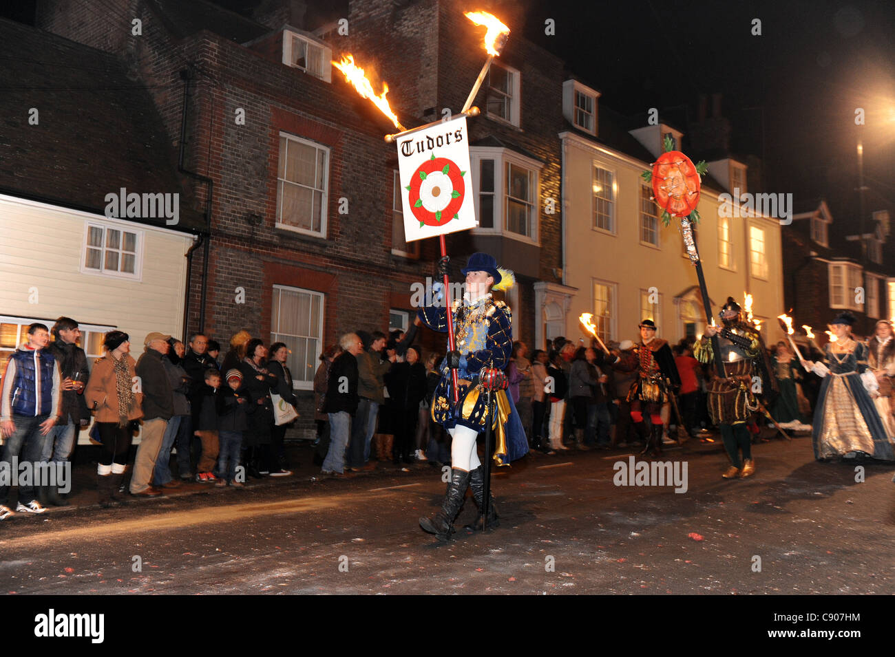 Lewes bonfire hi-res stock photography and images - Alamy