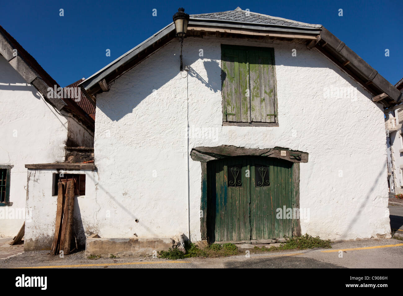 Burguete hi-res stock photography and images - Alamy