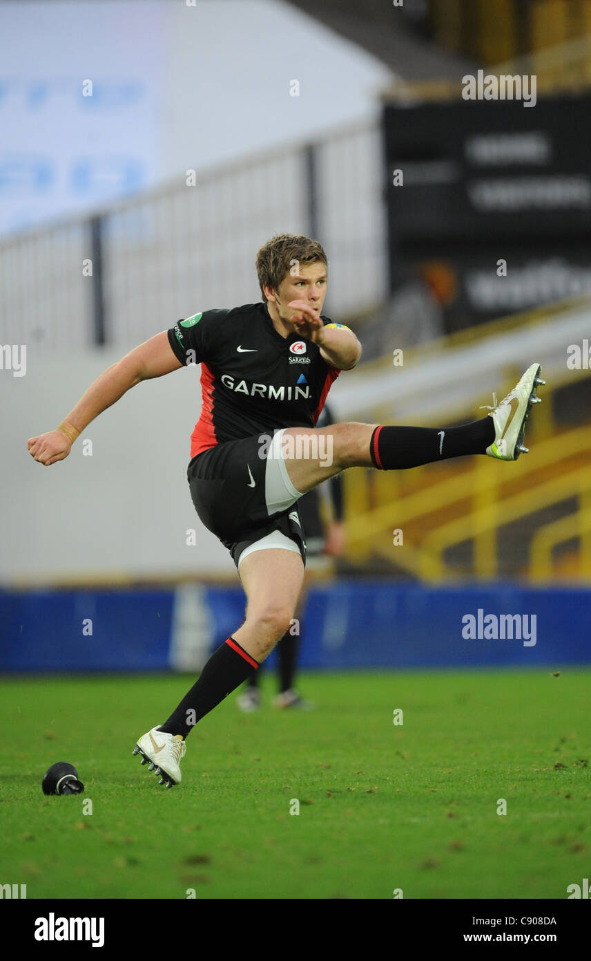 06.11.2011 Watford, England. Owen Farrell (Centre) in action during the ...