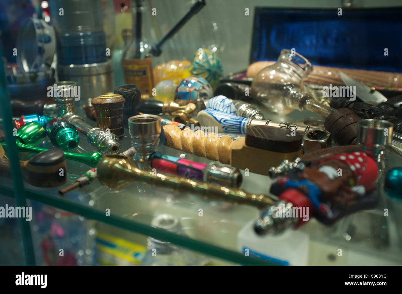 Drug Paraphernalia High Resolution Stock Photography and Images - Alamy