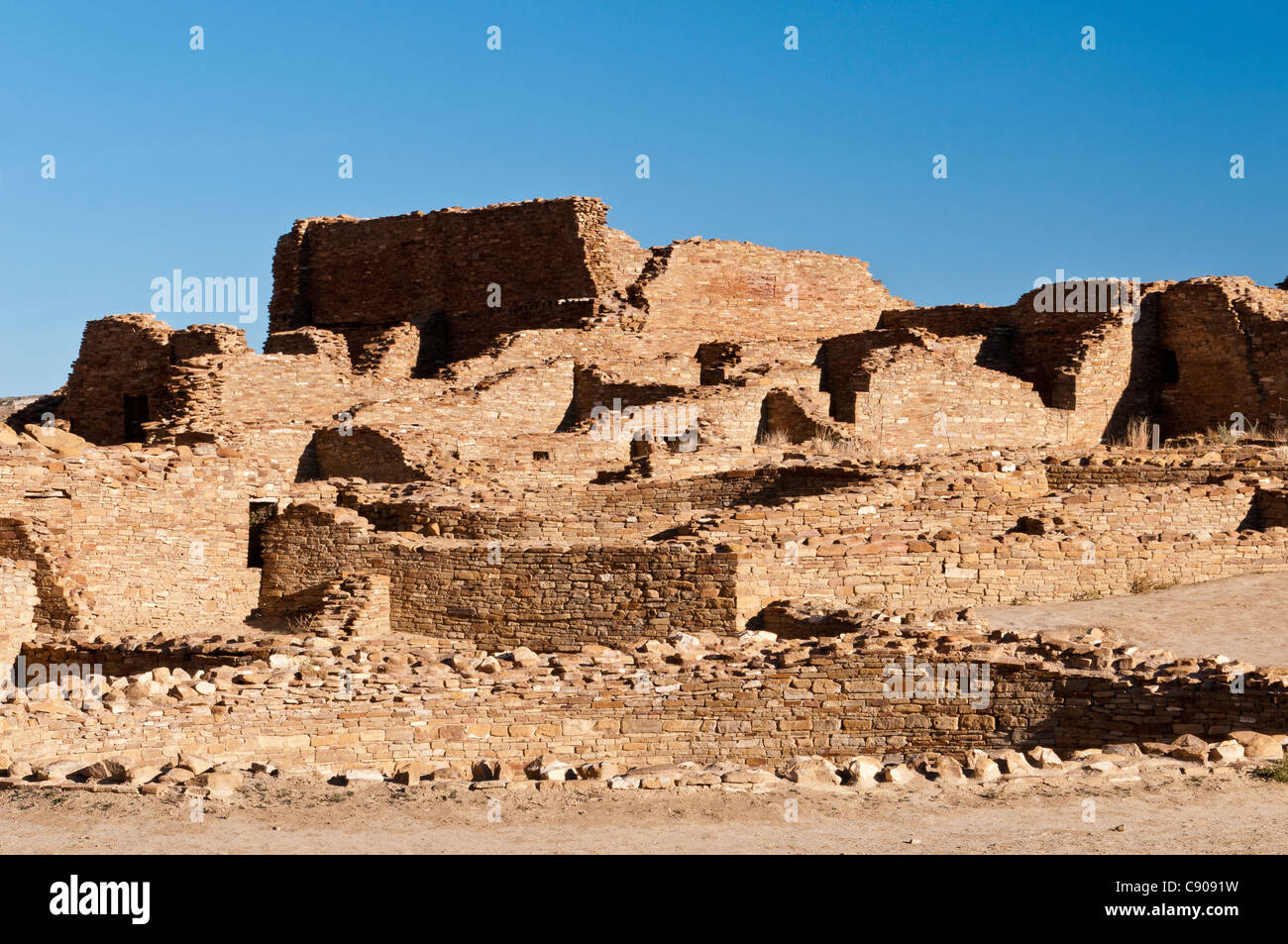 Pueblo Bonito ruin, Chaco Culture National Historical Park, New Mexico ...