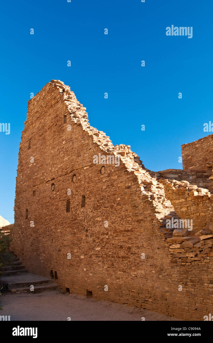 Pueblo Bonito ruin, Chaco Culture National Historical Park, New Mexico ...