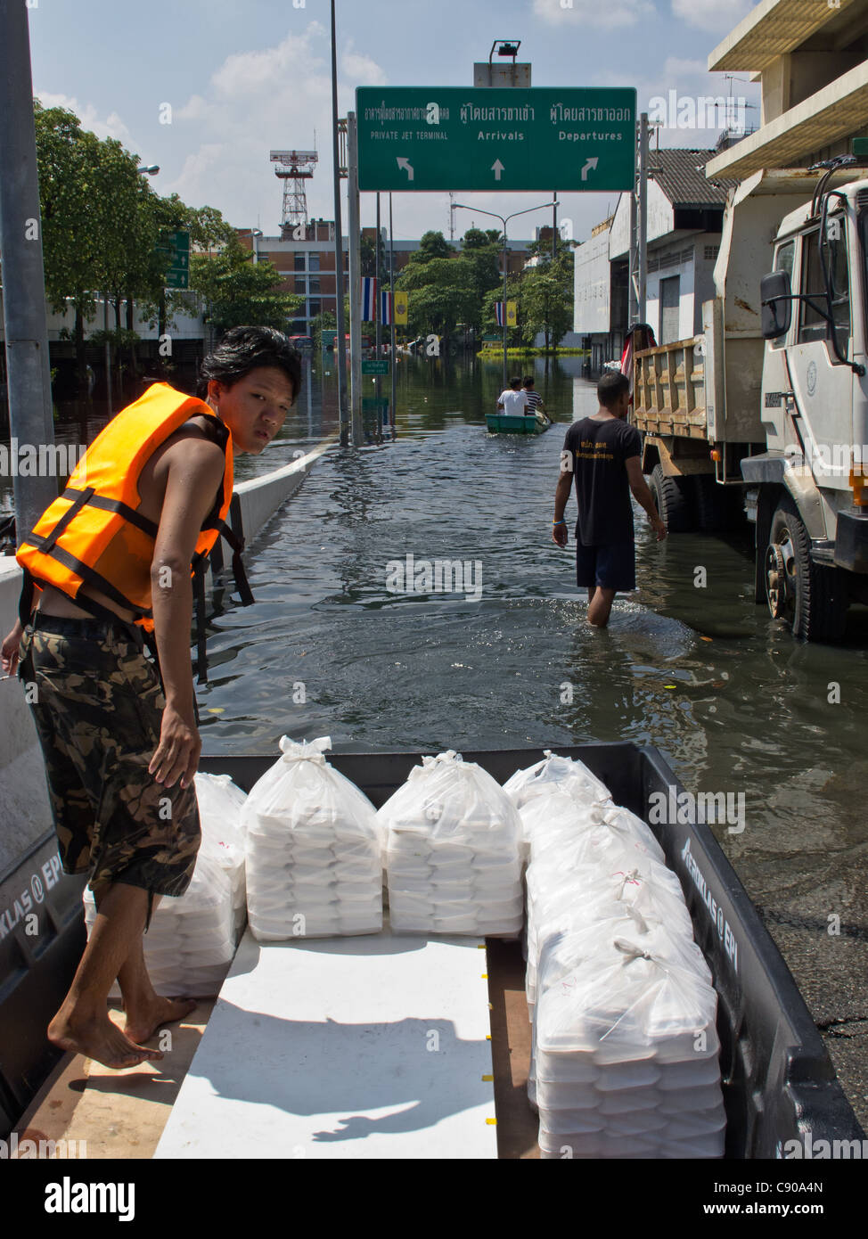 Bangkok Flooding 2011 Stock Photo - Alamy