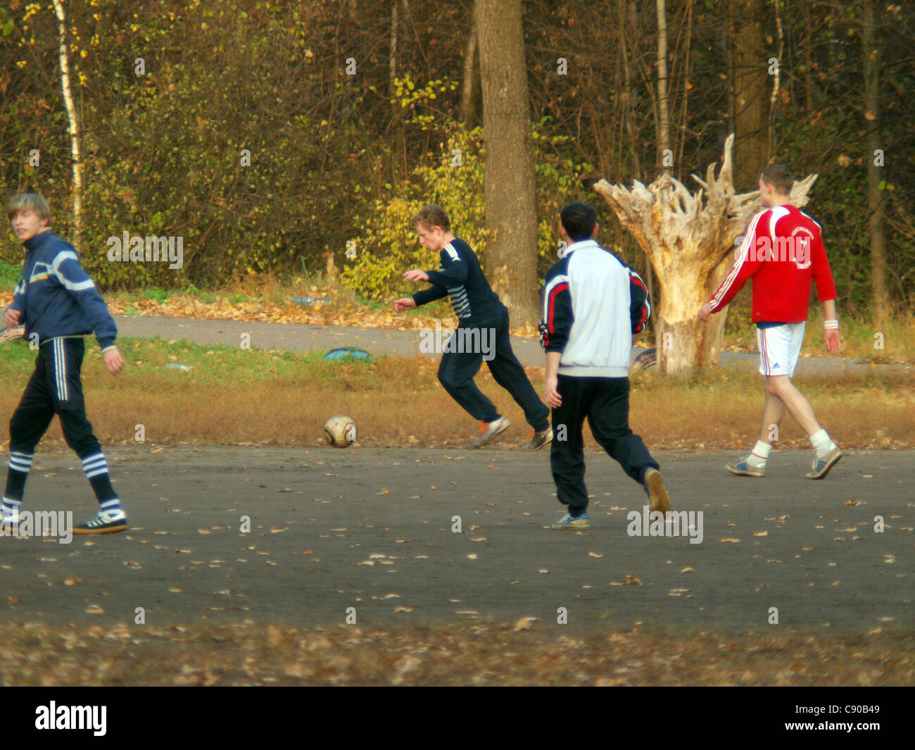 students playing soccer Stock Photo - Alamy