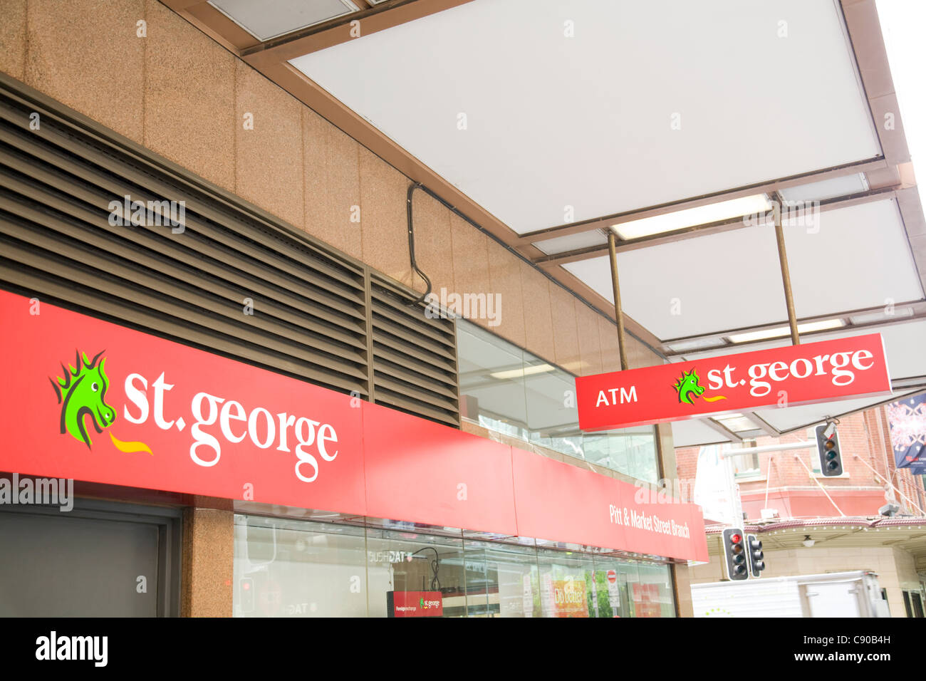St george bank branch and logo, St George is an australian bank owned ...