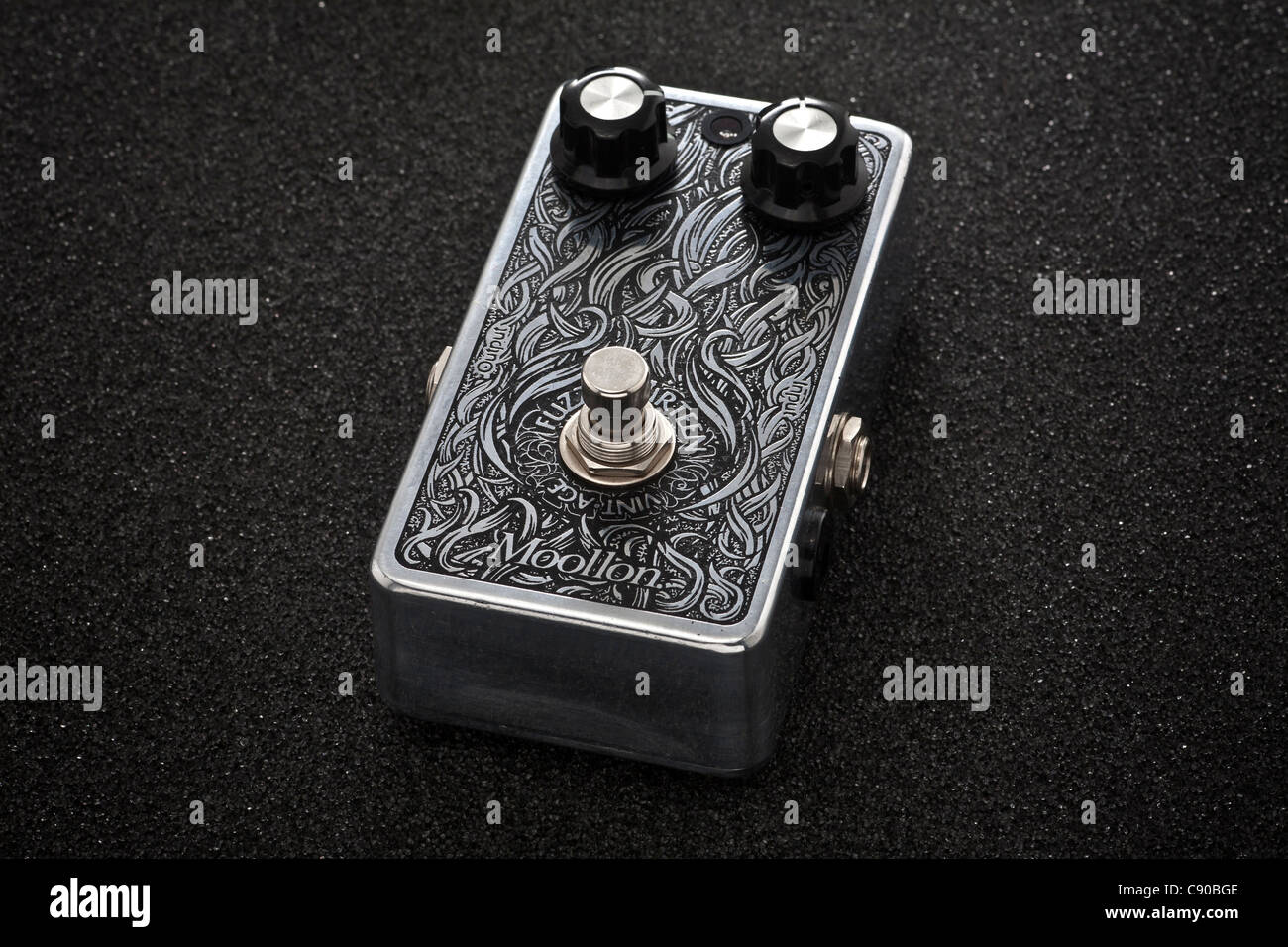 Fuzz tone hi-res stock photography and images - Alamy