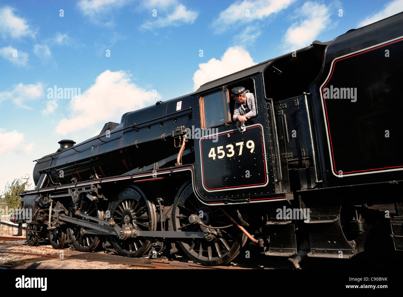 Steam locomotive "Black 5" no 45379 at Bitten railway (Avon Valley ...