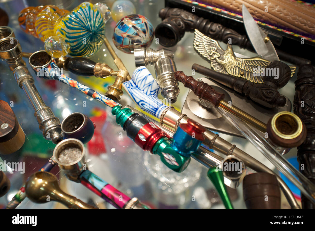 Crack Pipe High Resolution Stock Photography and Images - Alamy