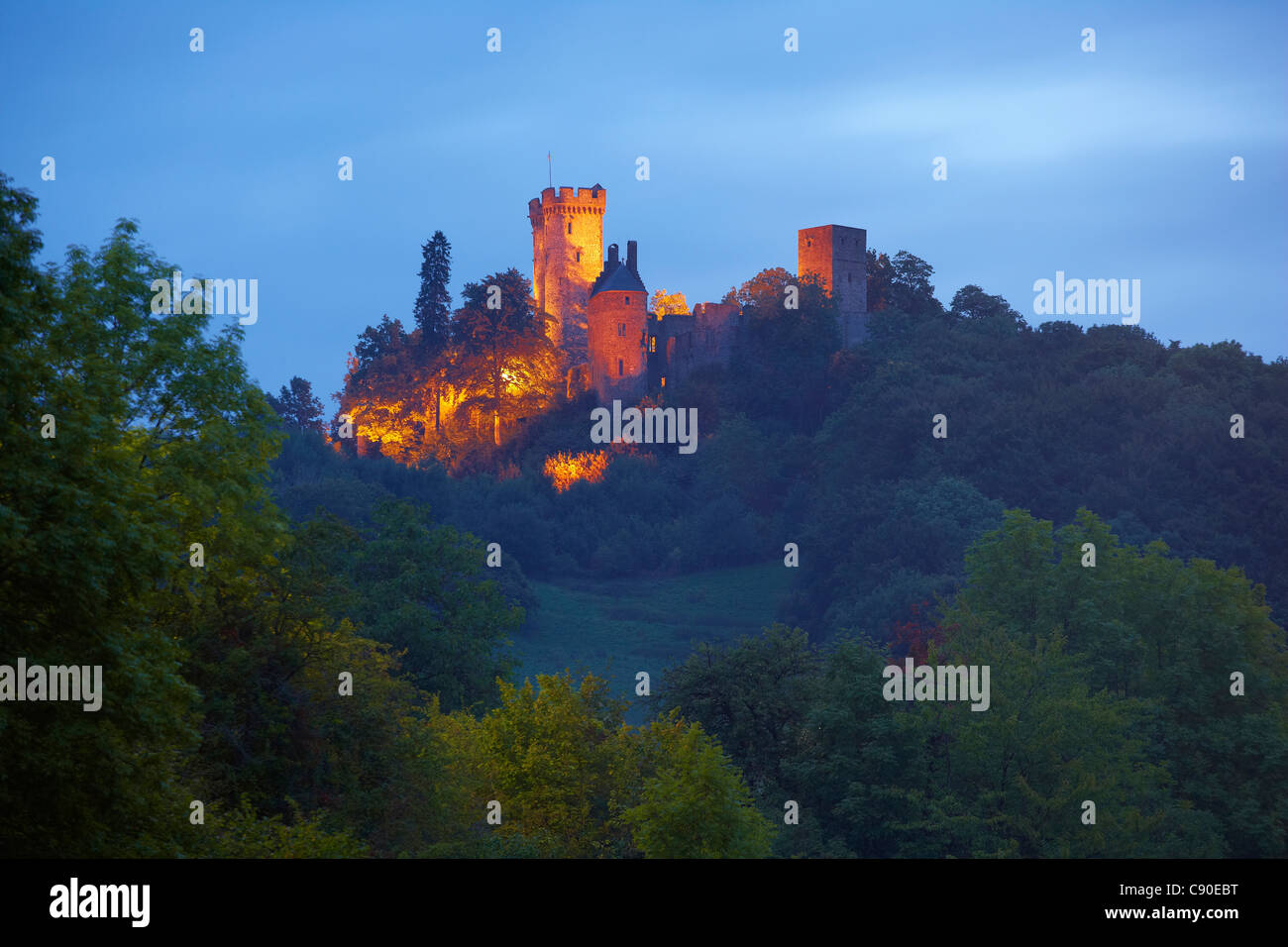 Kasselburg (castle) near Gerolstein, Eifel, Rhineland-Palatinate ...