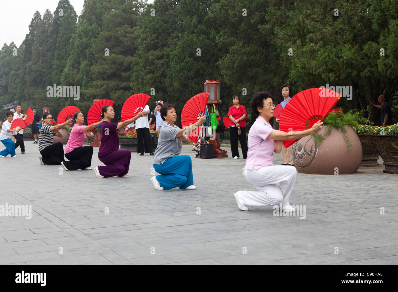 Morning gymnastic Tai Chi Chuan Taiqi in the Tiantan-Park near the ...