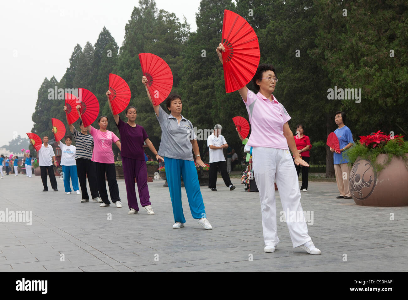 Morning gymnastic Tai Chi Chuan Taiqi in the Tiantan-Park near the ...