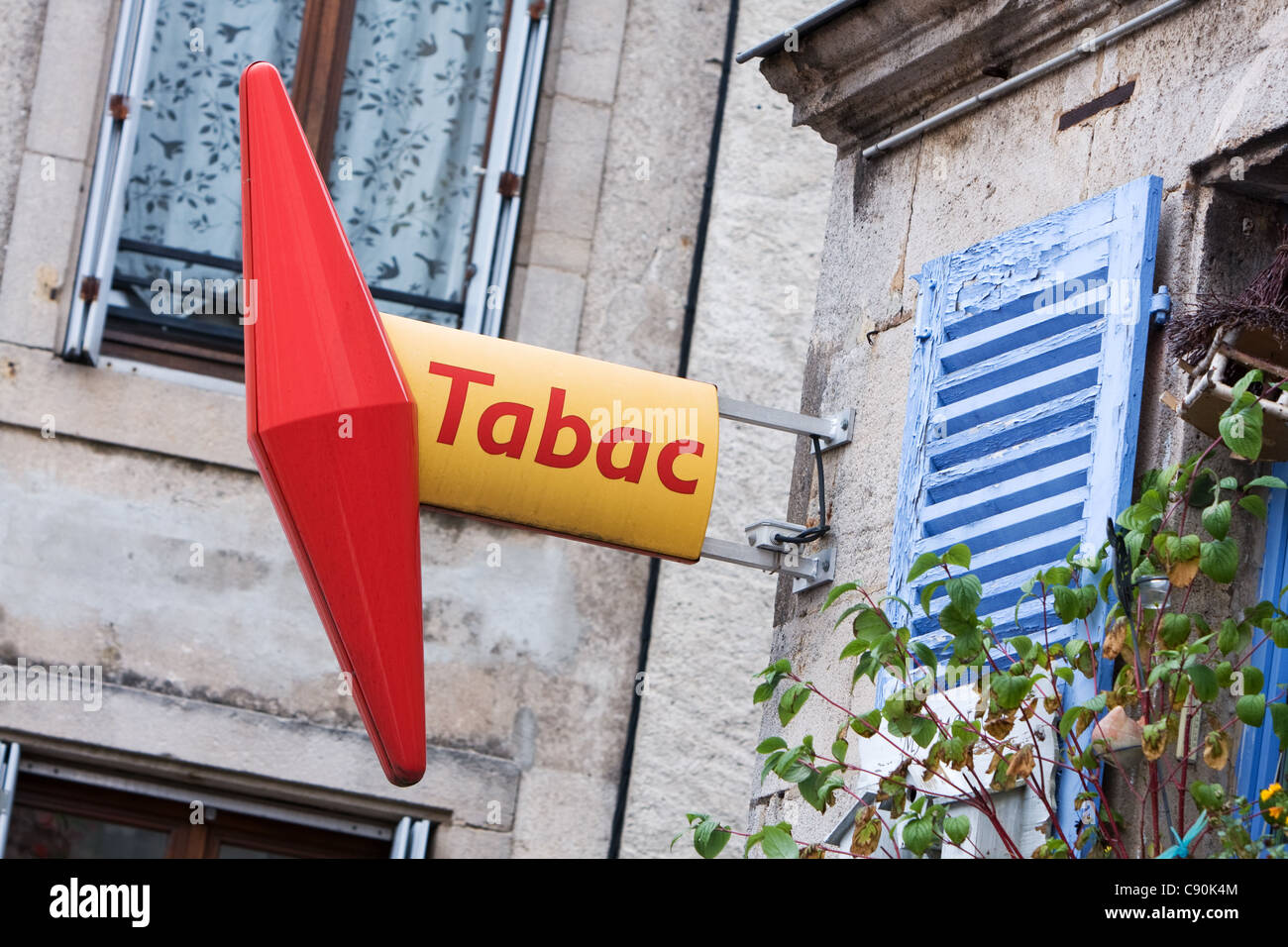 Tabac sign hi-res stock photography and images - Alamy