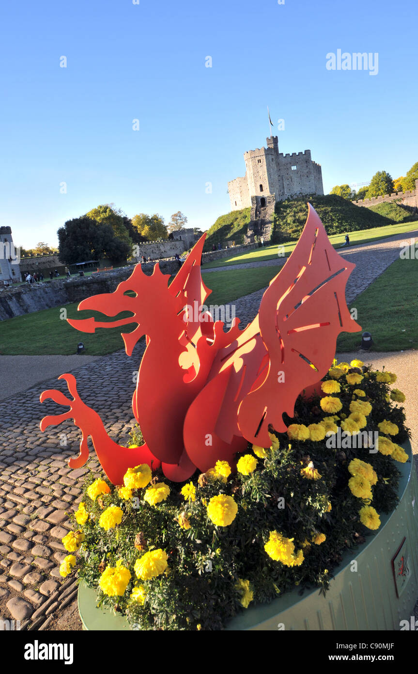 Cardiff Castle Wales Red Dragon High Resolution Stock Photography and ...