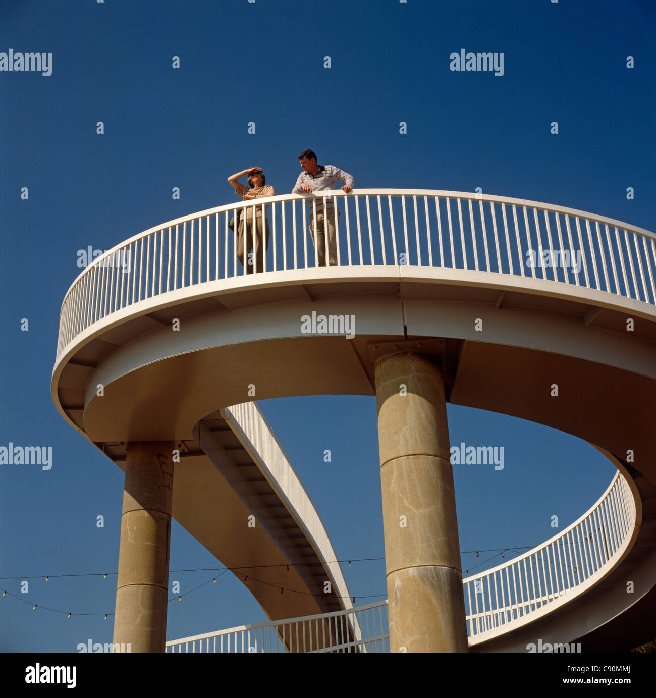 Curved footbridge hi-res stock photography and images - Alamy
