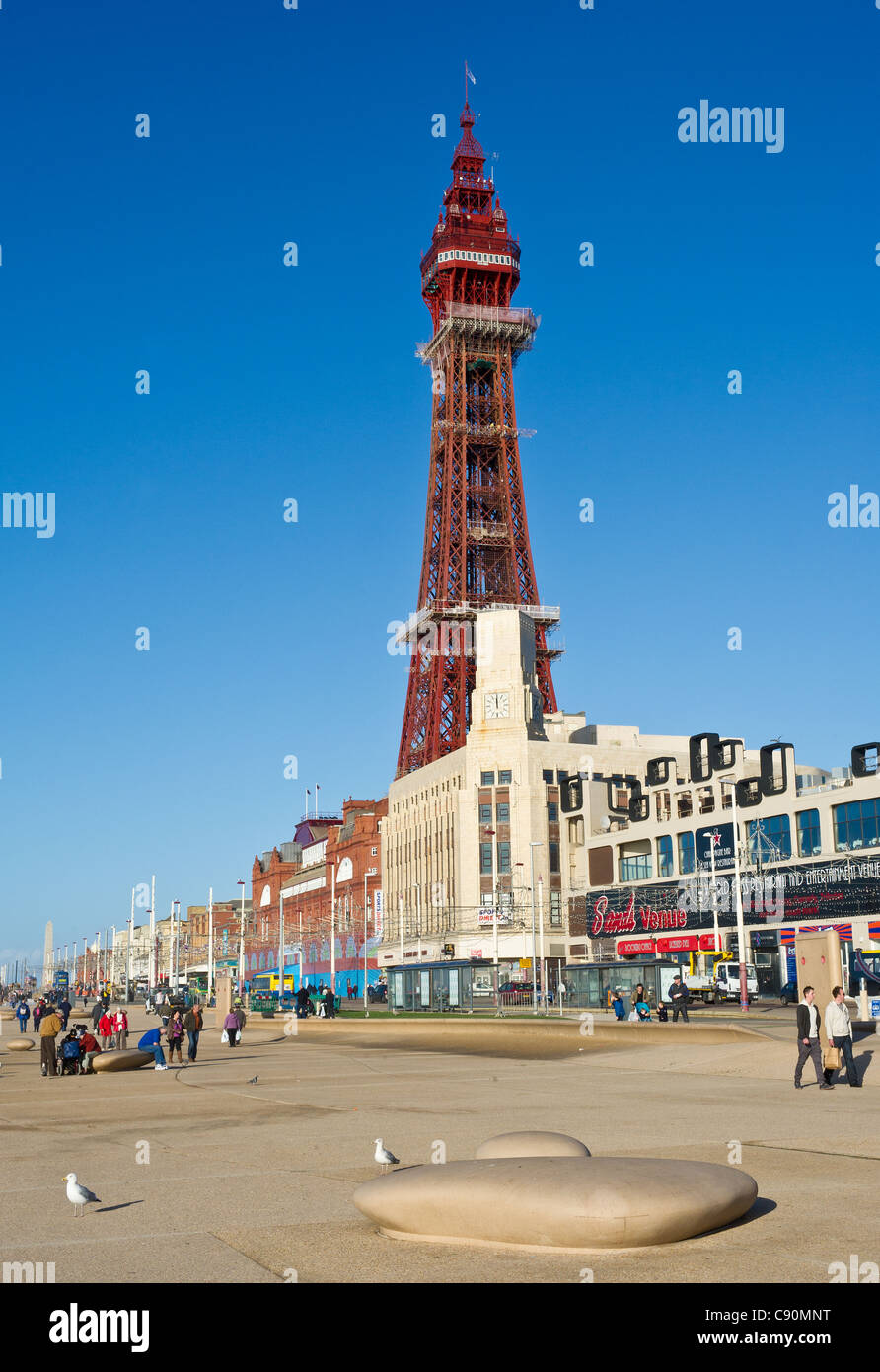 Tower promenade hi-res stock photography and images - Alamy