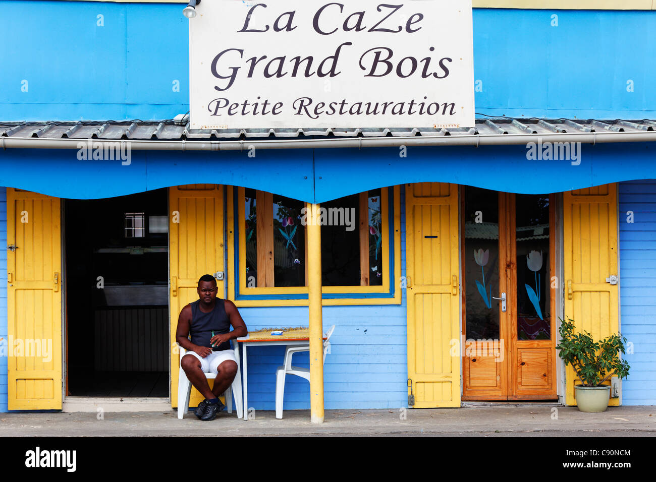 Creole people and reunion island hi-res stock photography and images ...